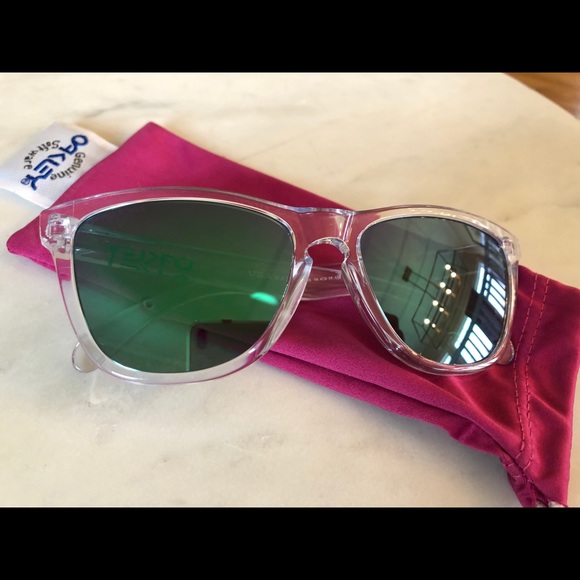 Oakley | Accessories | Oakley Clear Frame Wayfarer Sunglasses | Poshmark